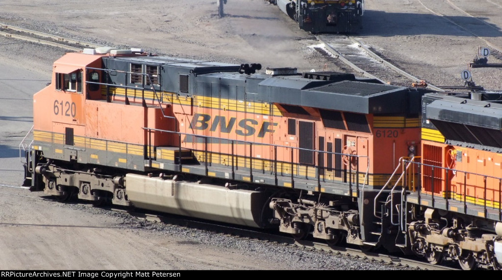 BNSF 6120